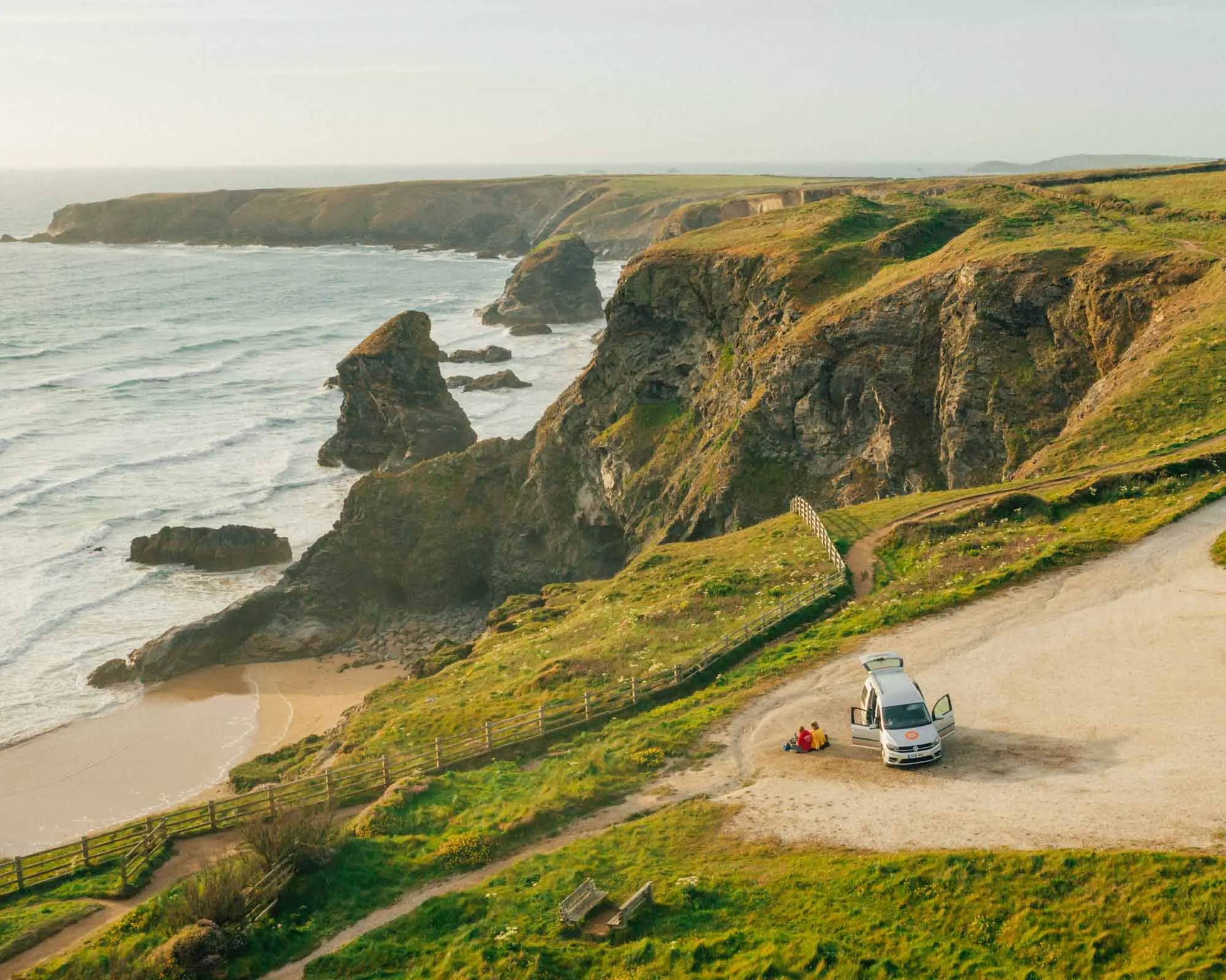 Top Destinations in the UK for Memorable Road Trips With a Rental Car ...
